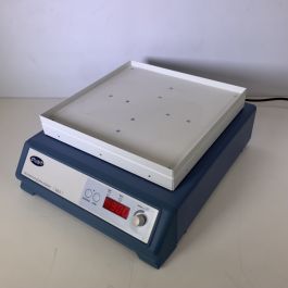 Stuart Cole-Parmer SSL5 Platform Shaker 51707-04