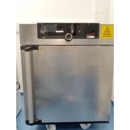 Memmert Universal oven UF110